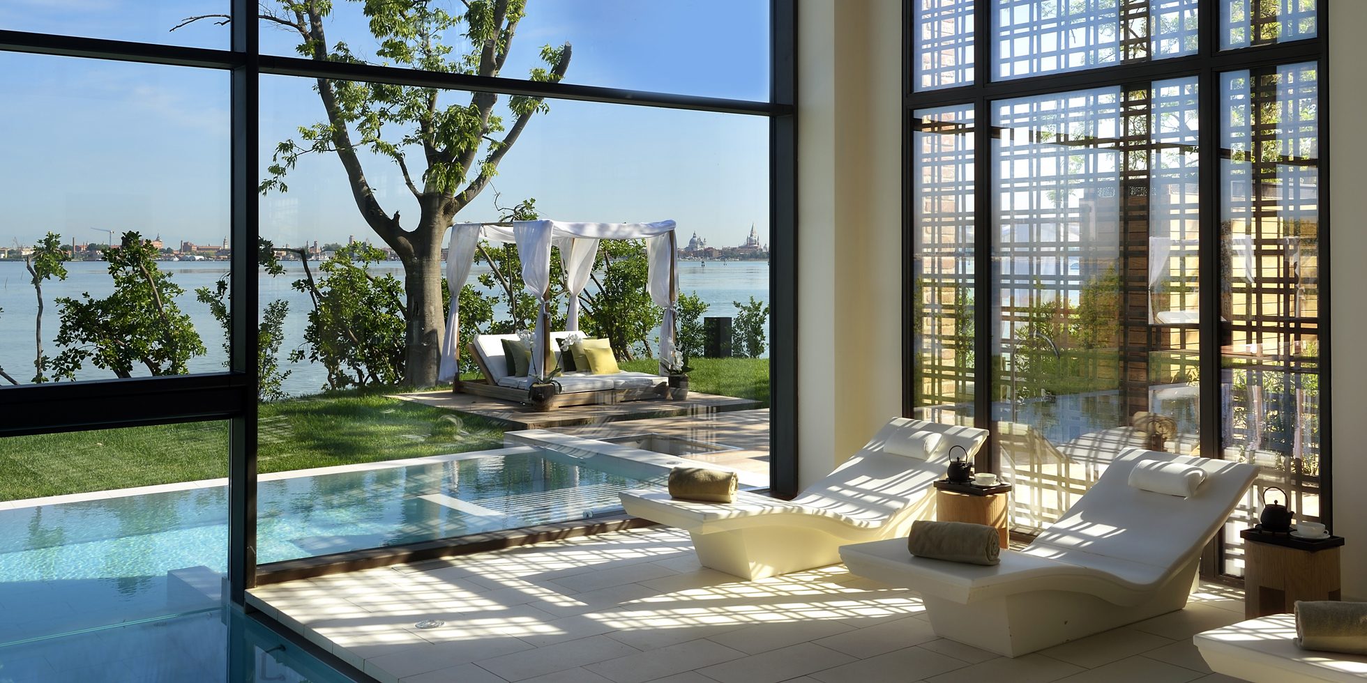 The Best LGBT-Friendly Hotels - EveryQueer