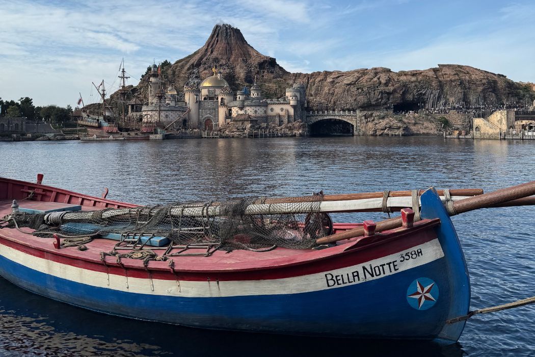 Magical Tokyo DisneySea Tips - EveryQueer